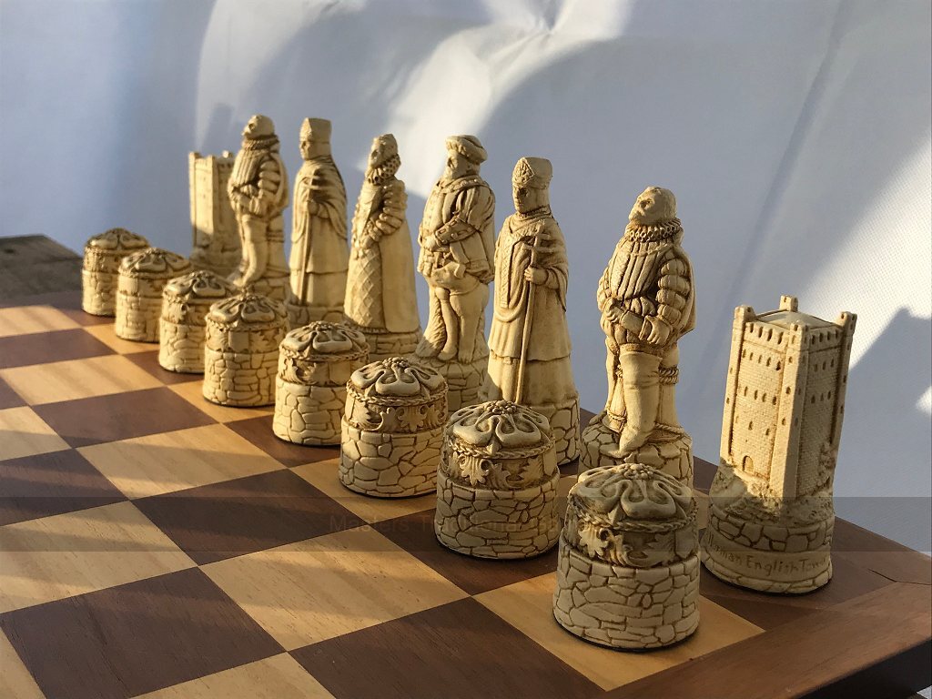 Berkeley Chess English History Themed Ornamental Chess Set